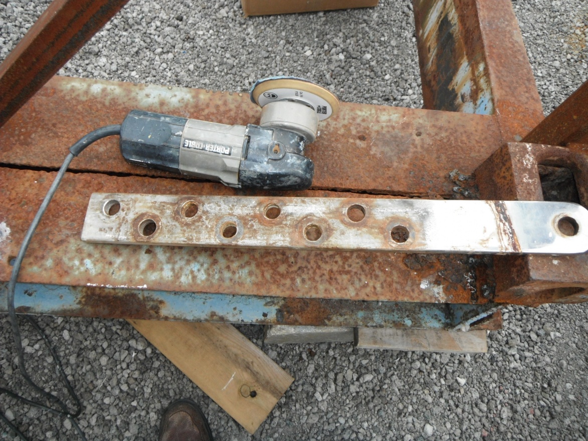 Chainplate Maintenance. – Project Boat Zen